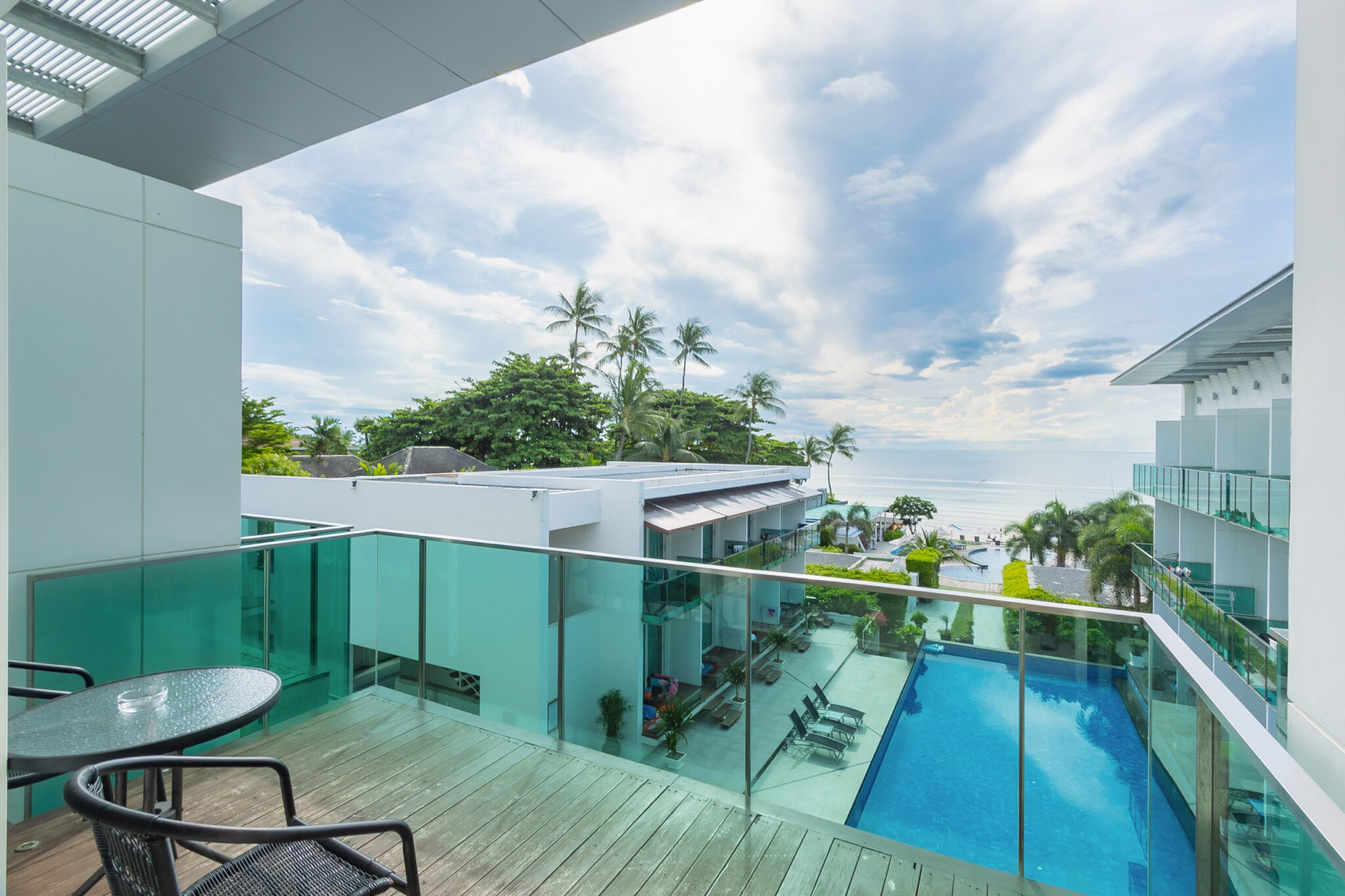 KC Beach Club & Pool Villas - Official Website